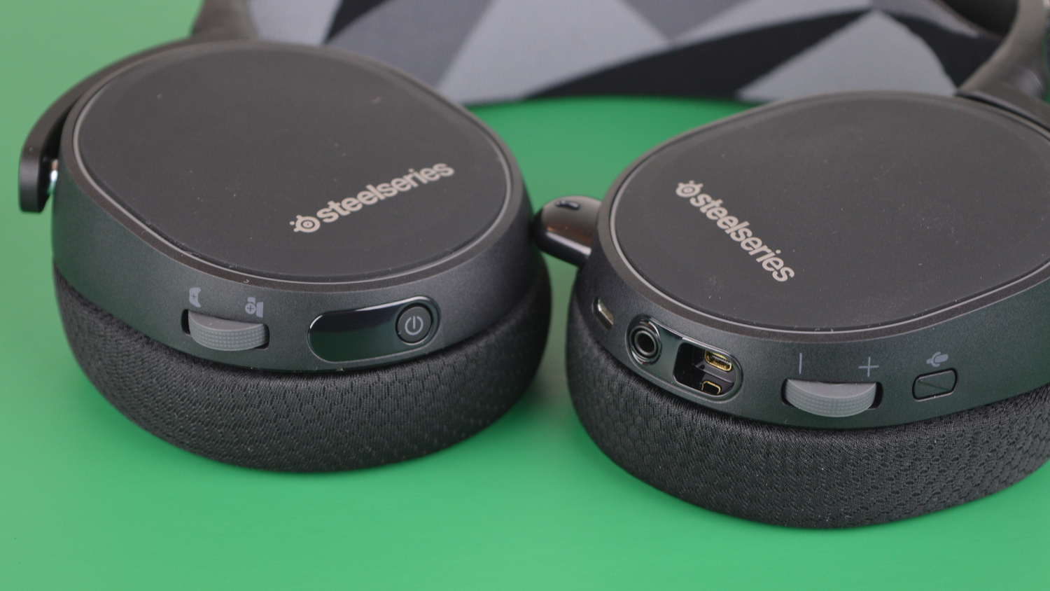 SteelSeries Arctis 7 wireless gaming headset review - Headphone Review