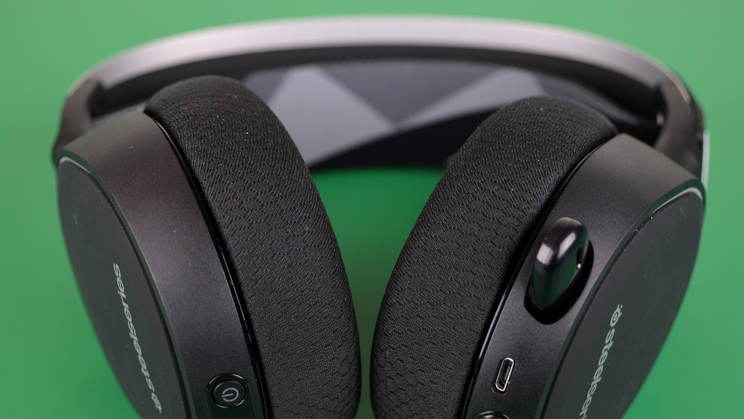 SteelSeries Arctis 7 wireless gaming headset review - Headphone Review