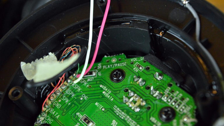 A Visual Guide Of Everything Inside Your Headphones - Headphone Review