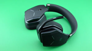 Alienware AW988 Wireless Gaming Headset Review - Headphone Review
