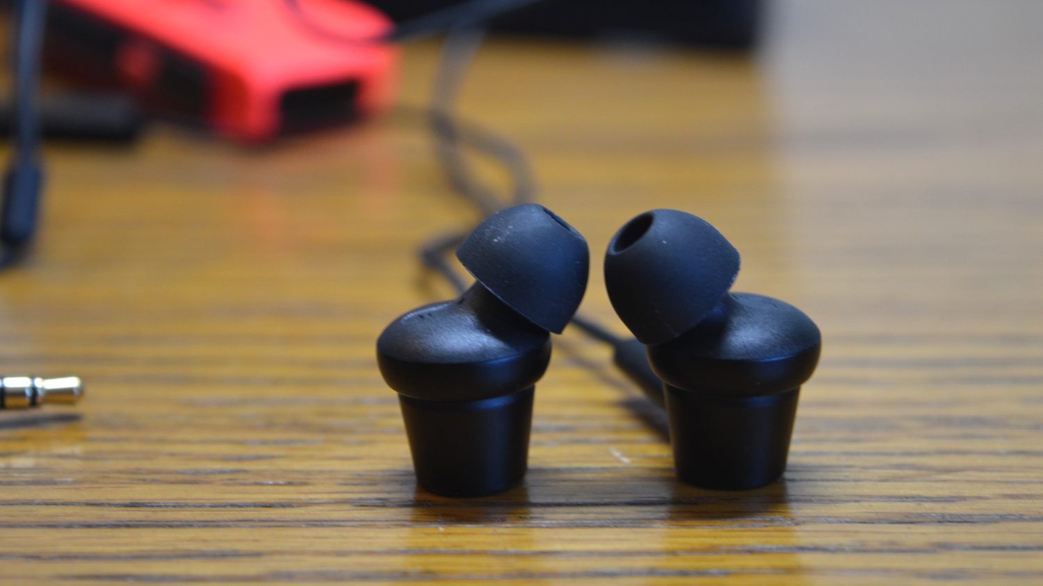 Razer Hammerhead Duo Headphones Review - Headphone Review